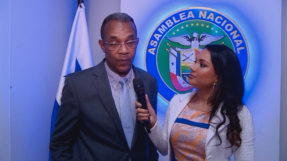 La Made: Con Leandro Ávila, Sobre reformas constitucionales – NexPanama